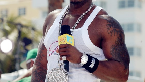 17 Pictures Of 50 Cent Wearing G-Unit Tank Tops (PHOTOS) - Philly's R&B ...