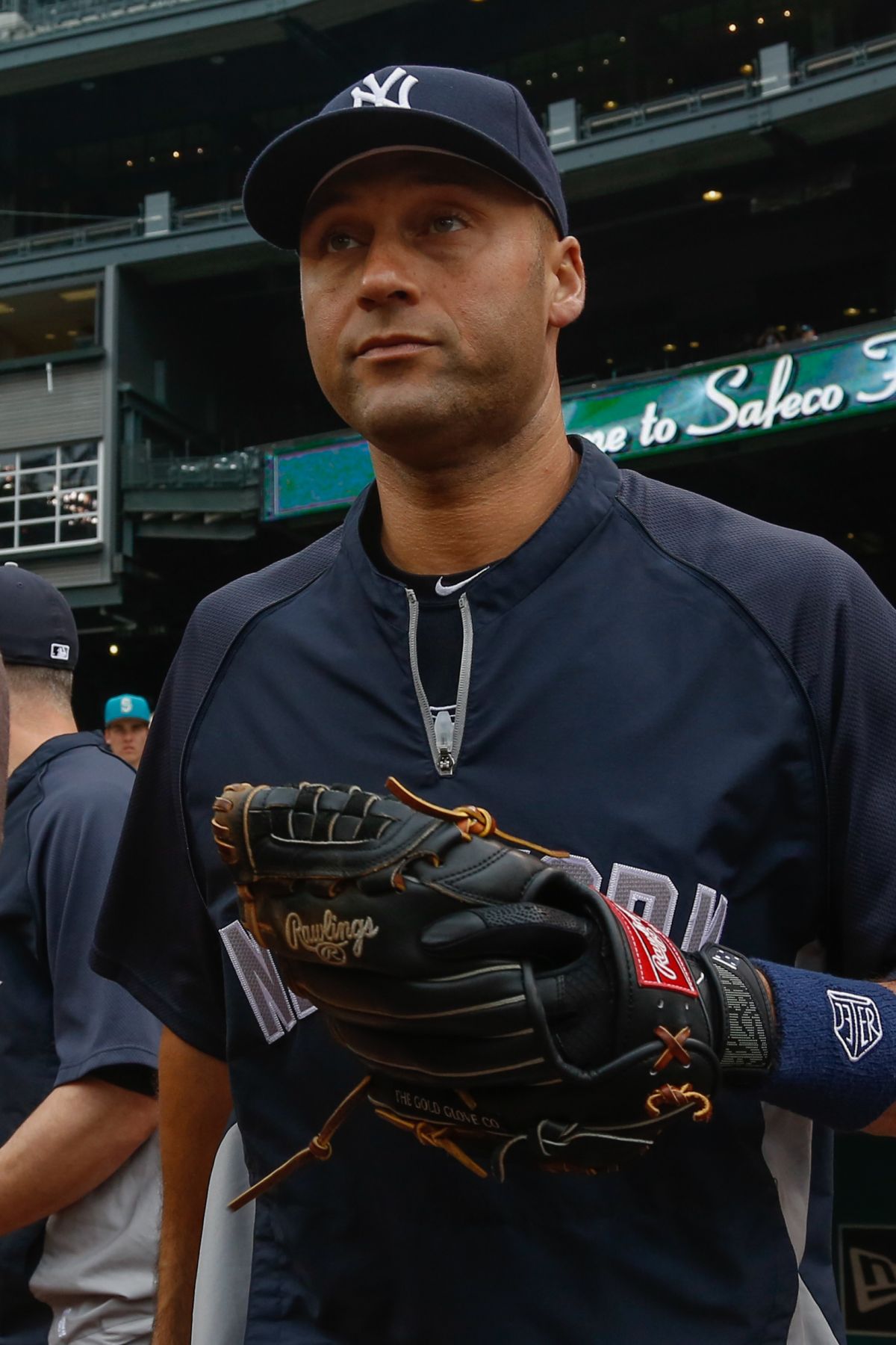 18 Photos Of Derek Jeter Through The Years (PHOTOS) - 93.9 WKYS