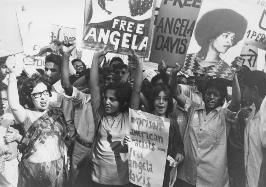 10 Things You Should Know About Activist Angela Davis (PHOTOS) - The ...