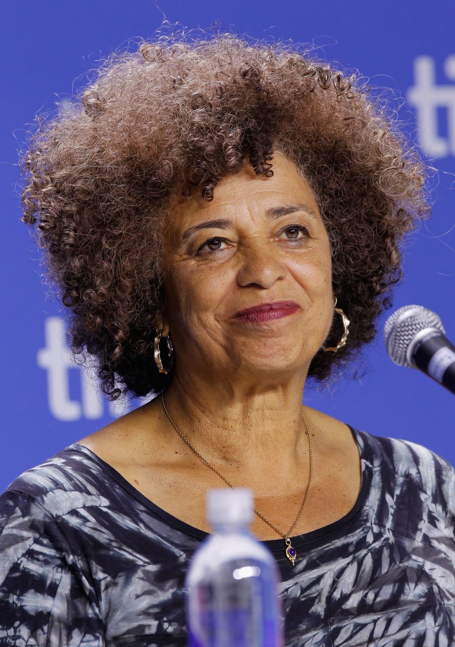 10 Things You Should Know About Activist Angela Davis (PHOTOS) - The ...