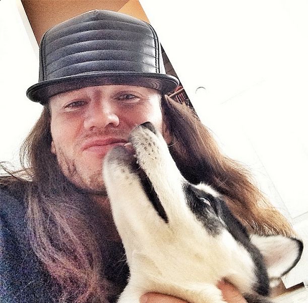 30 Pictures Of Riff Raff’s Best Friend, His Dog Jody Husky (PHOTOS ...