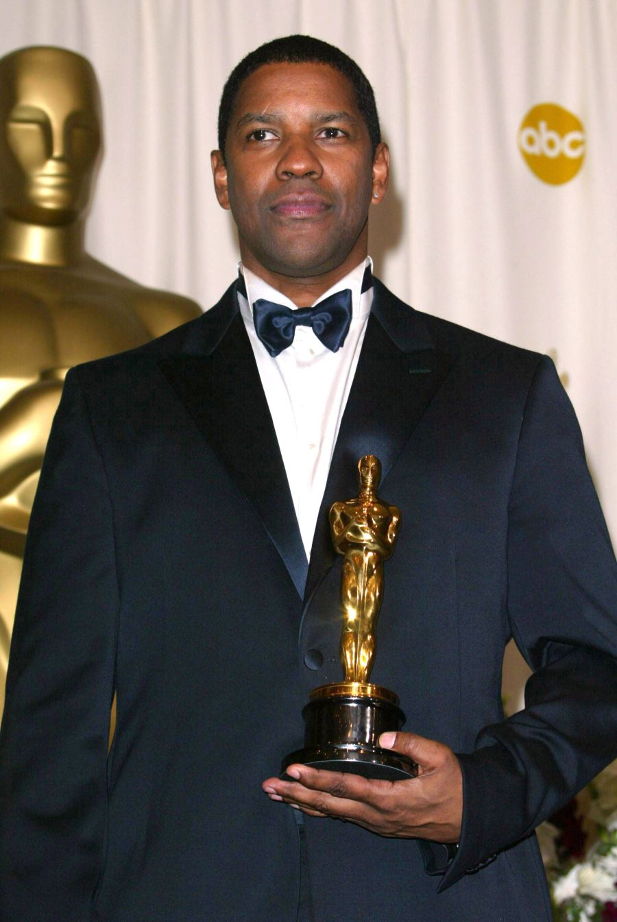 Black Excellence: All The Black People Who Have Won Oscars - 97.9 The Box