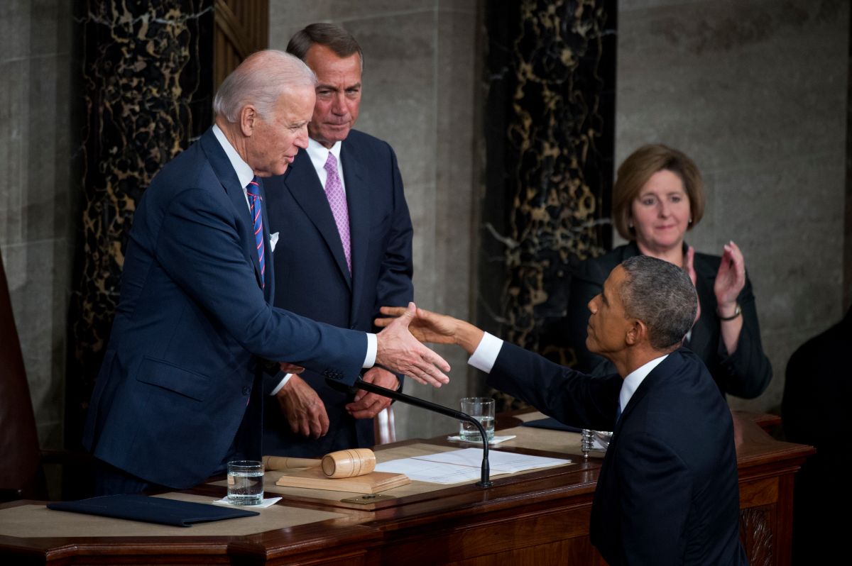 26 Pictures Of President Obama & VP Joe Biden Looking Like A Rap Duo ...