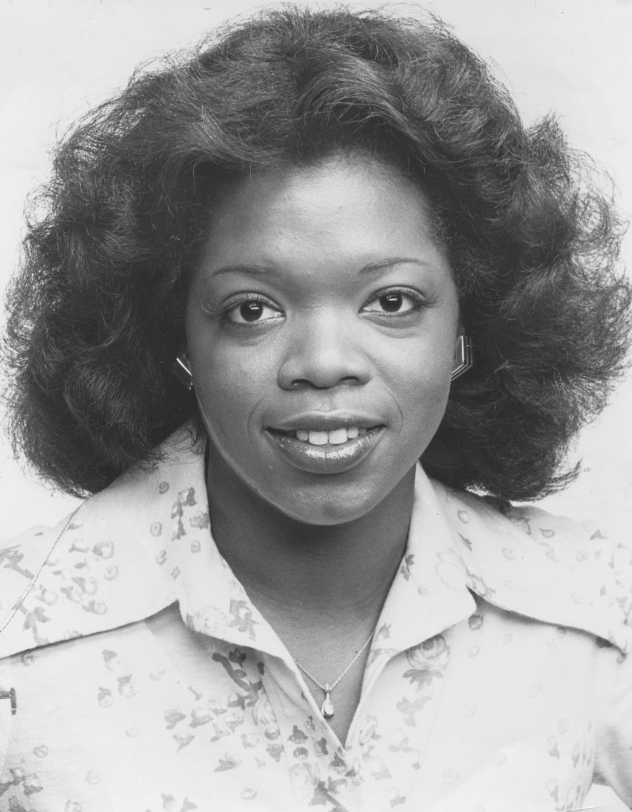 14 Amazing Photos Of Oprah Winfrey’s Hair Over The Years - The Rickey ...