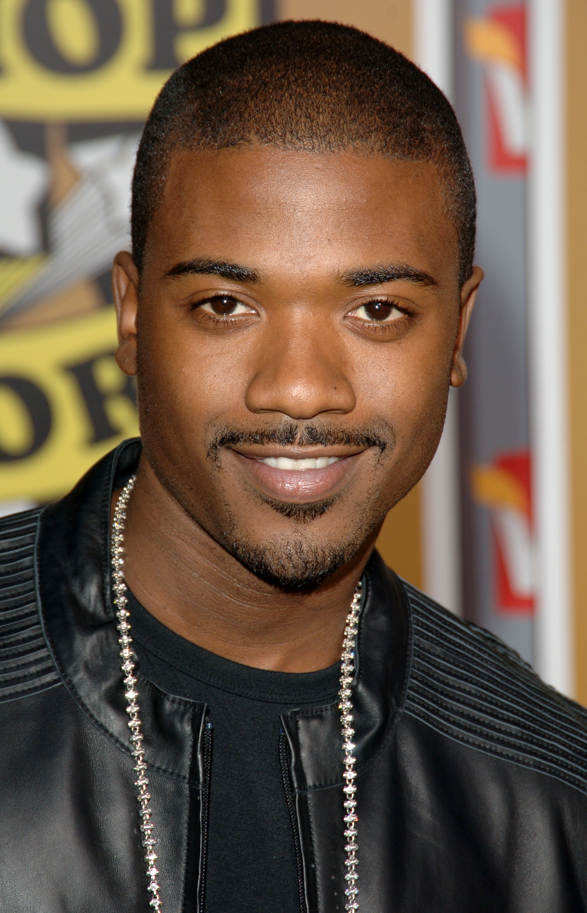 8 Times Ray J Looked Like The Evil Genius He Is Deep Down Inside ...